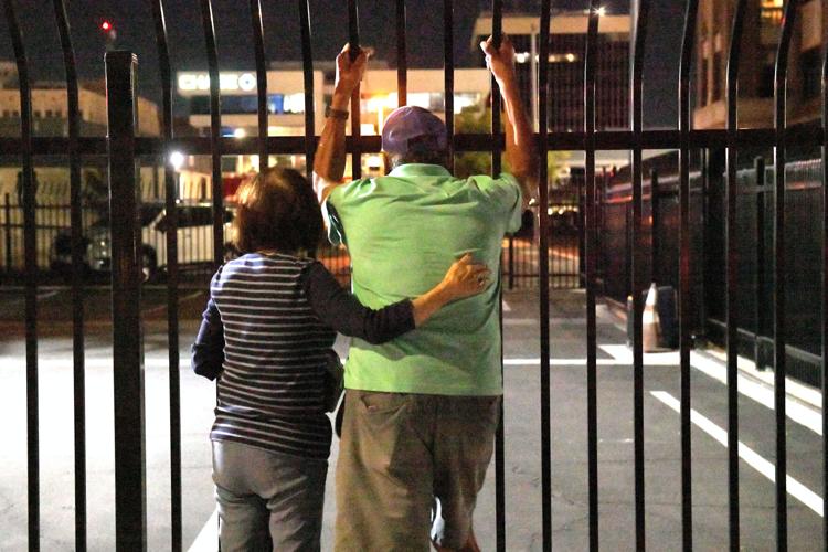 Suspect who took 10 people hostage in California standoff has been shot ...