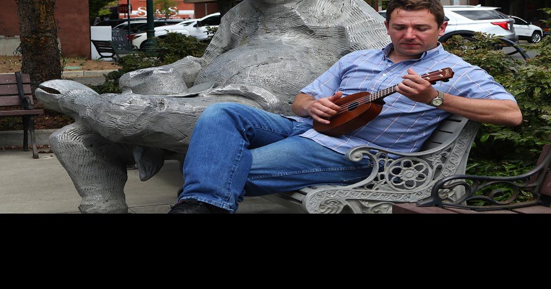 Kyle Bain's 'Hello Friends' is a musical collaboration that makes ...