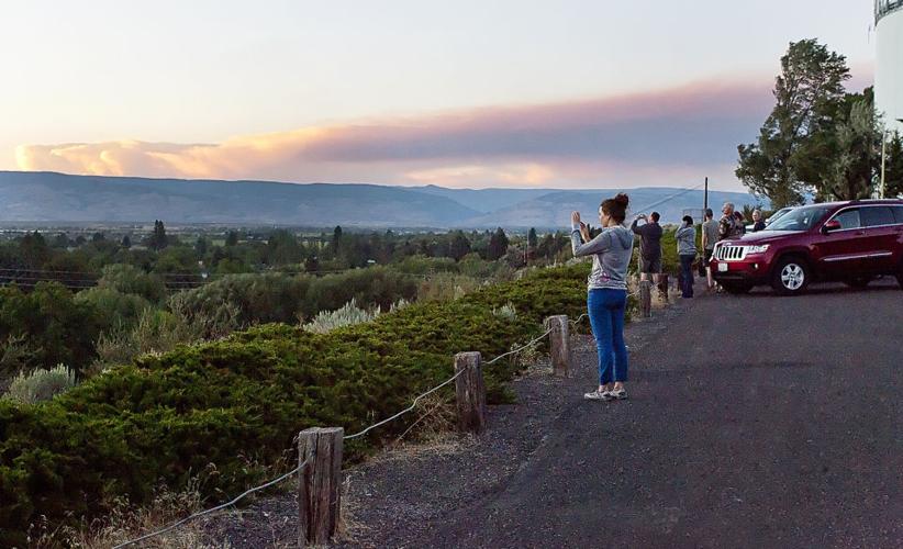 Fire in Colockum reaches Kittitas County | News | dailyrecordnews.com