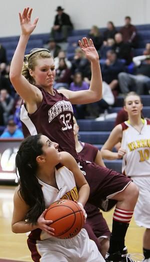 Cle Elum-Roslyn girls basketball rallies early to beat Kittitas ...