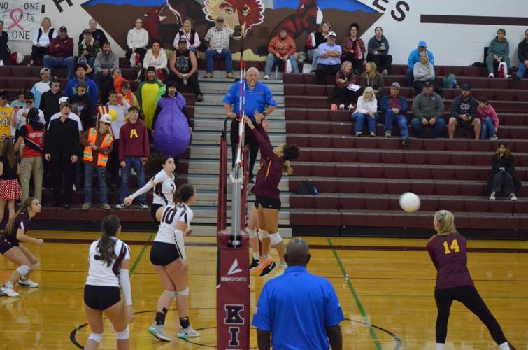 Kittitas Volleyball team shuts down Warriors | Sport | dailyrecordnews.com