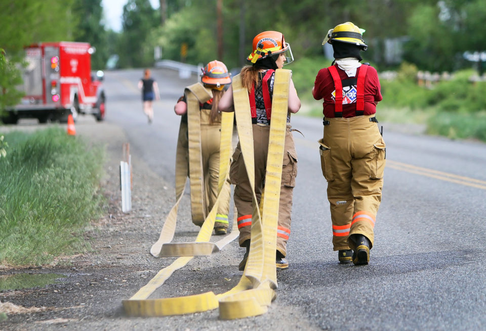 Young firefighters | Photo Gallery | dailyrecordnews.com