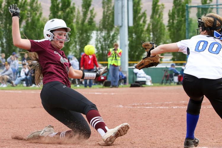 Kittitas rallies back after facing 6-1 deficit, ending it with a walk ...