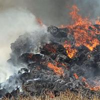 Hay truck fire along I-82 | Photo Gallery | dailyrecordnews.com