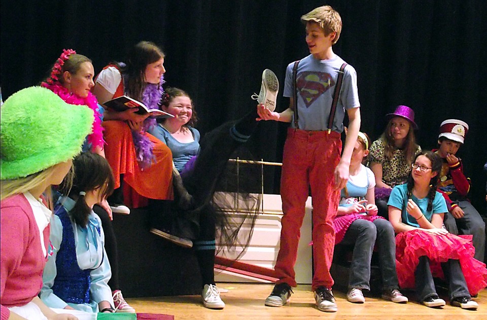 Valley Musical Theatre sings praises in ‘Godspell Jr.’ | Weekendlife ...
