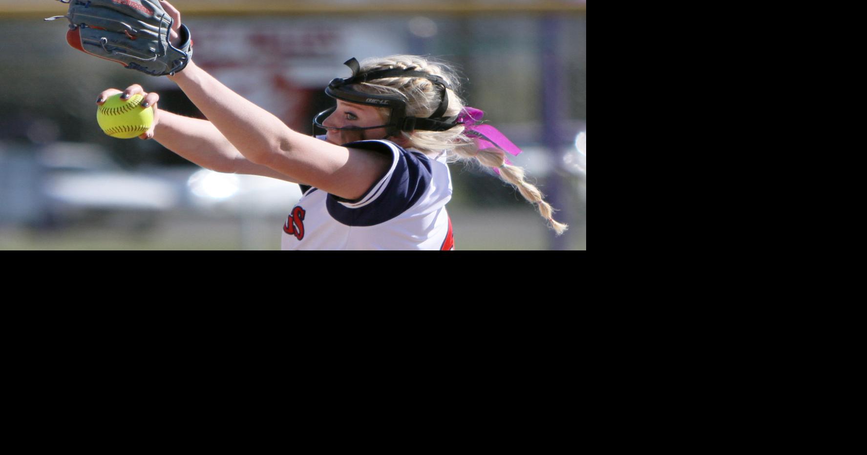 Sophomore Carissa Burgess hits for the cycle as Bulldogs sweep Quincy ...