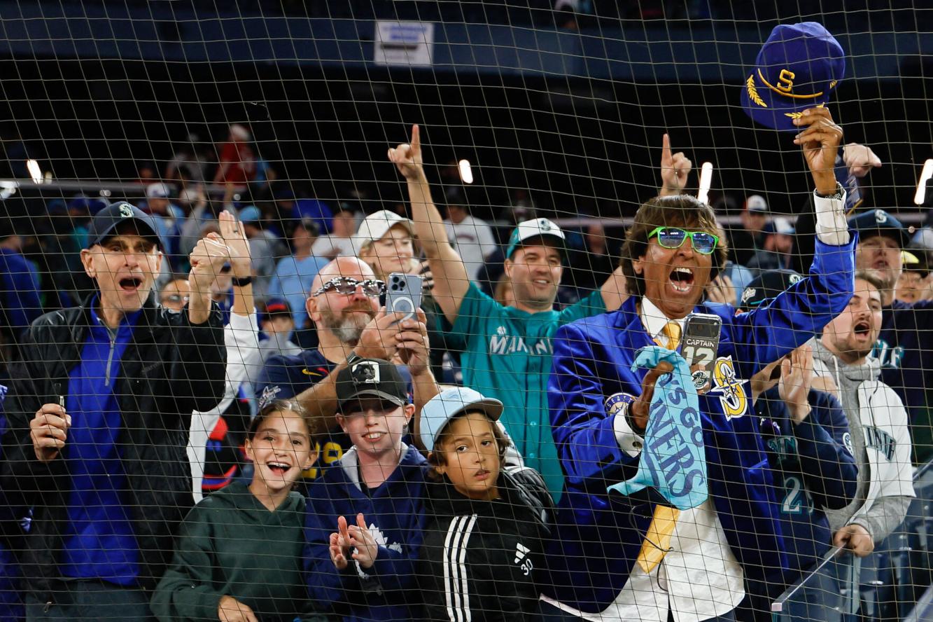 MLB salary-cap proposal likely looks good to Mariners fans | Sports ...