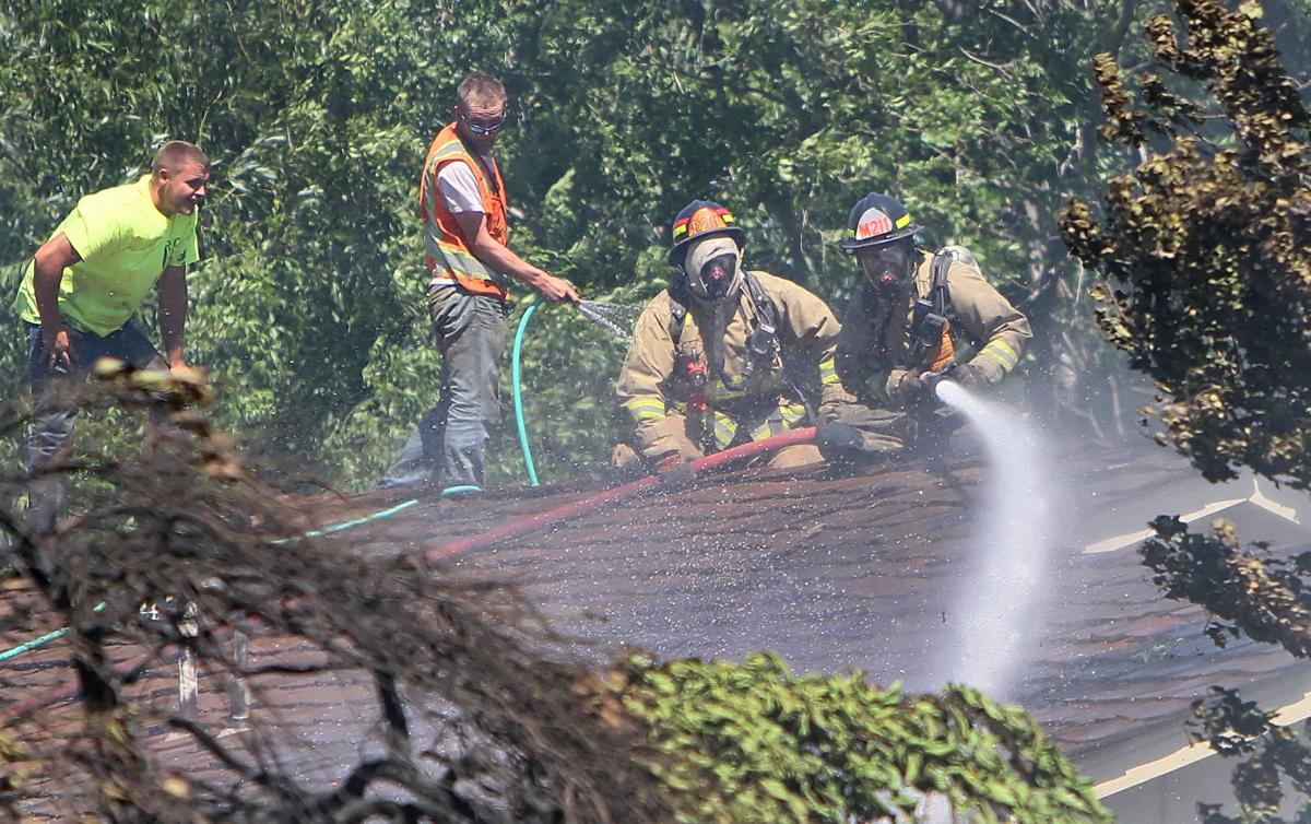 Fire on Mountain View Avenue destroys truck | Members | dailyrecordnews.com