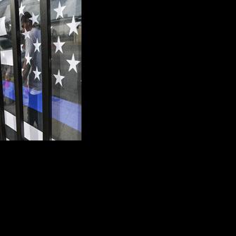 LAPD ban of ‘thin blue line’ flag latest salvo in culture war | State ...