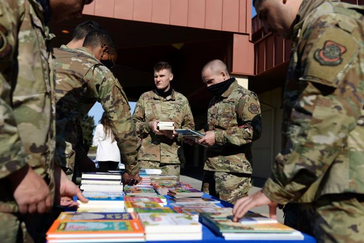 Operation Homefront’s ‘Back-to-School Brigade’ returns to Travis AFB ...