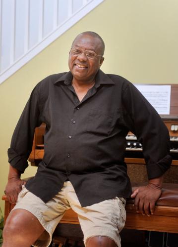 Frederick Winthrop: From the Air Force to arias | Movies-TV-Arts ...