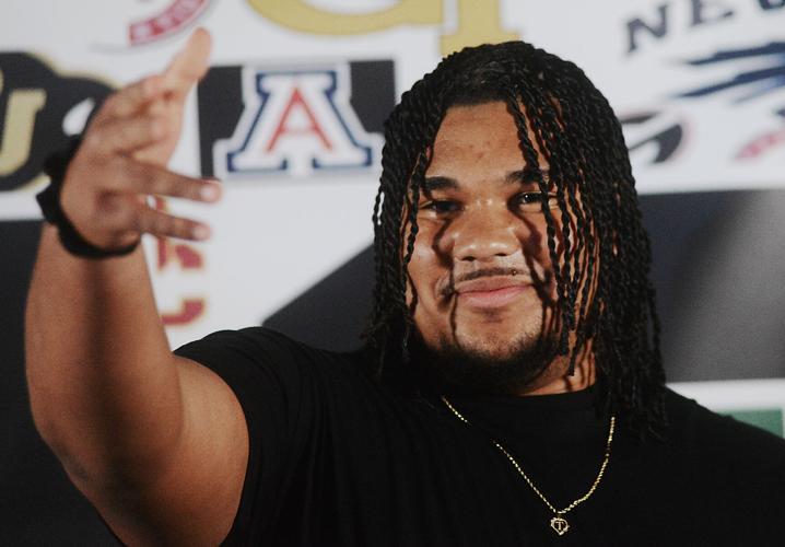 Jericho Johnson makes it official: The star Armijo defensive lineman is ...