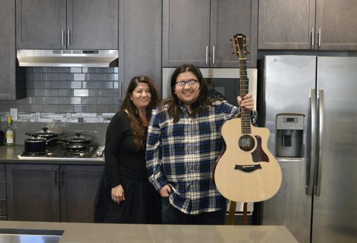 Robert Lucky makes own luck decade-plus after losing sight | Suisun ...