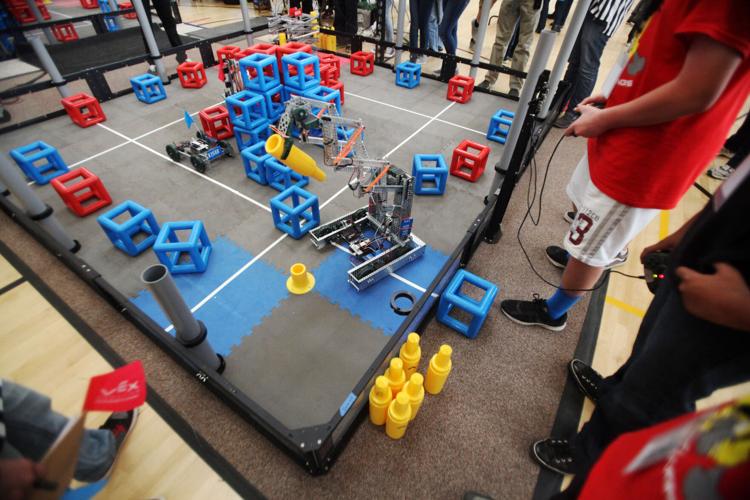 Photos: VEX Robotics Tournament at Grange Middle School | News ...
