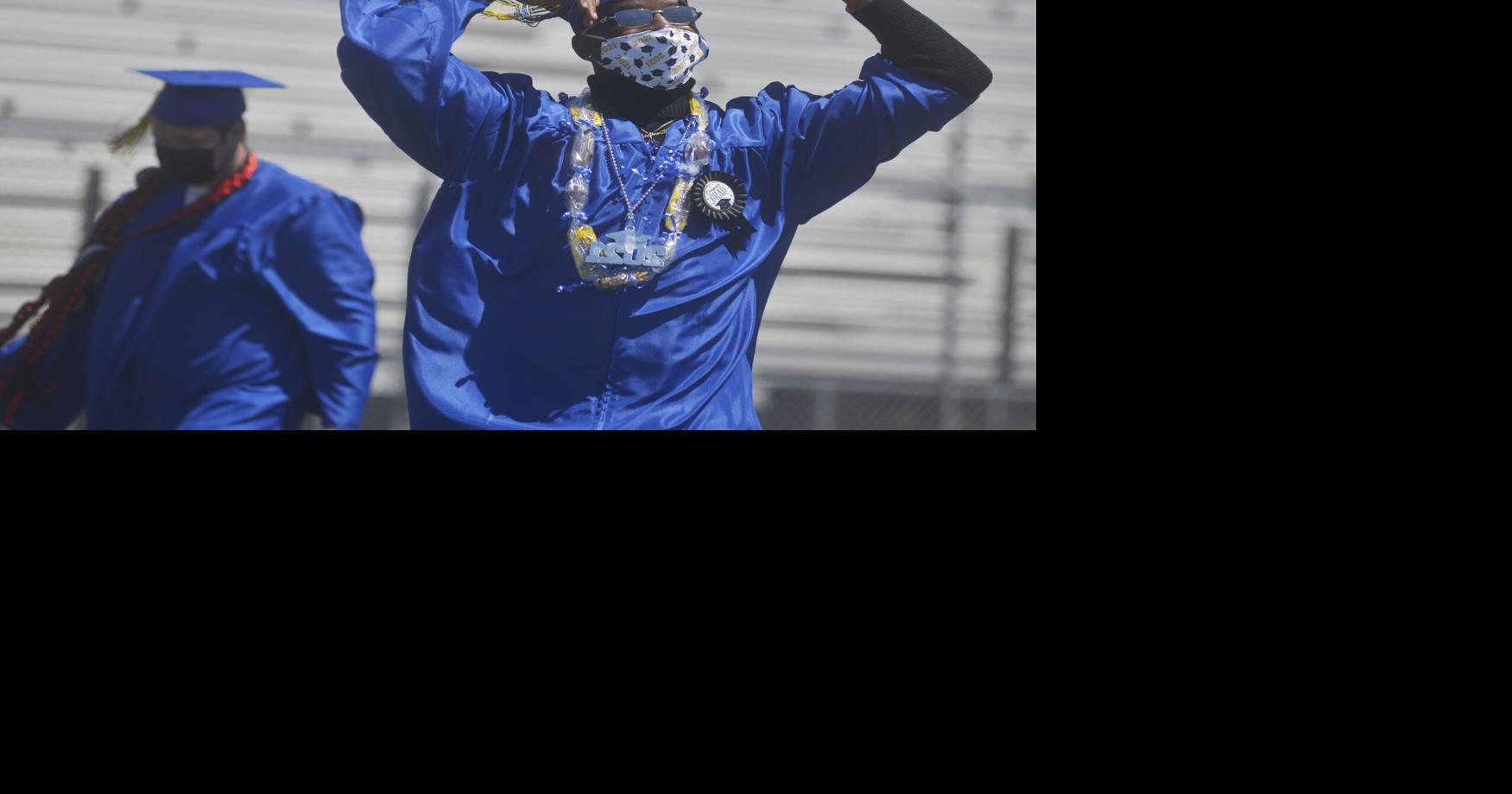 Sem Yeto sends graduates off to a brighter future | Fairfield ...