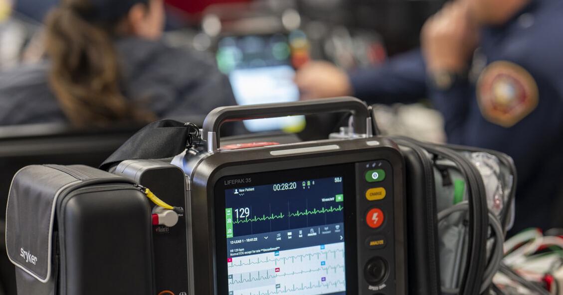 Vaca Fire replaces old defibrillators with top-of-the-line model | News ...