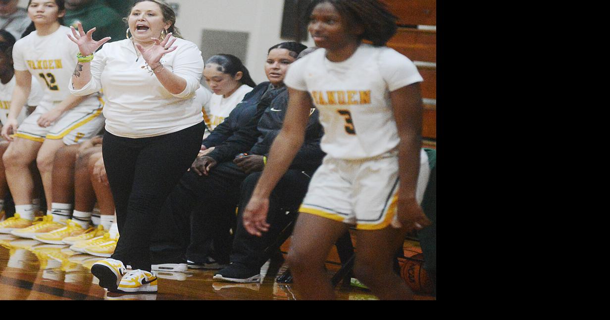 Sac-Joaquin Section basketball playoffs are set for a dozen Solano ...