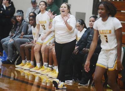 Sac-Joaquin Section basketball playoffs are set for a dozen Solano ...