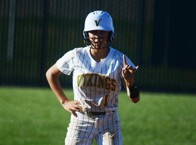 Ayanna Frank's big hit in eighth inning lifts Vanden softball to 1-0 ...