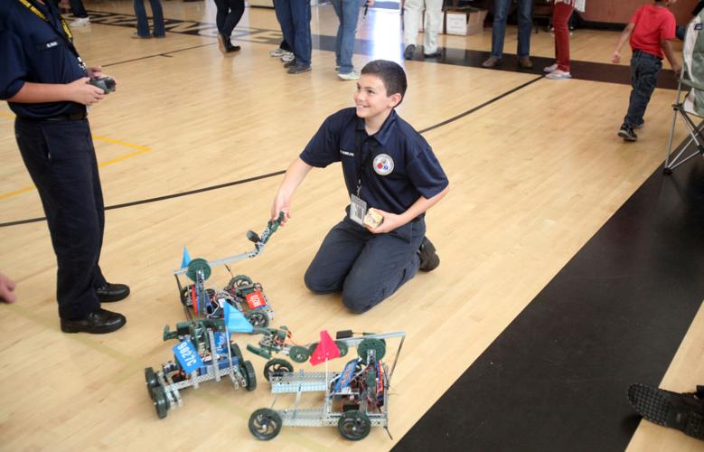 Photos: VEX Robotics Tournament at Grange Middle School | News ...