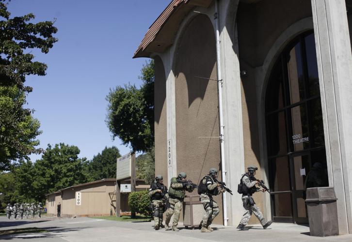 Photo: Area SWAT teams train at SCC | News | dailyrepublic.com