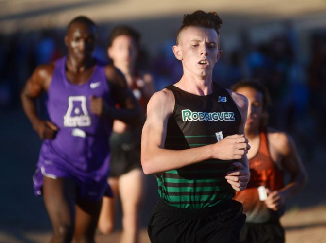 Prep cross country: Stubbert, Woodward capture crowns as Bulldogs sweep ...