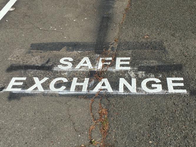 Police establish Safe Exchange Zone for e-commerce transactions ...
