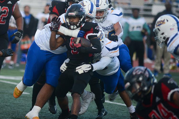 Moten helps power Fairfield High's football team to 26-14 win over Wood ...