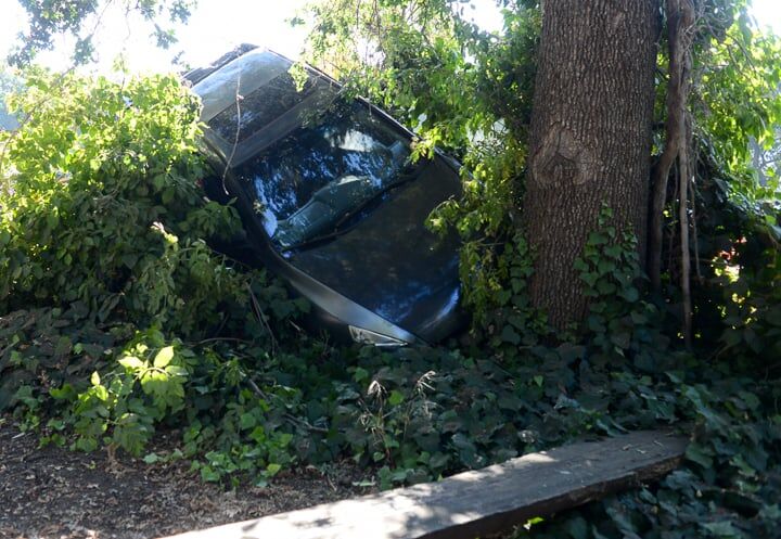Multiple-vehicle accident launches car into tree | Solano County ...