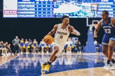 Alumni Update: Vacaville graduate Myron Amey scoring in bunches on ...