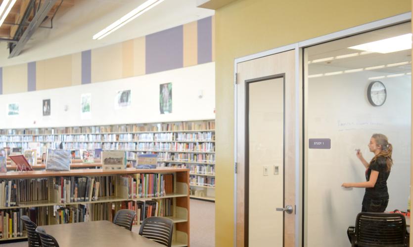Photos: Armijo High library | News | dailyrepublic.com