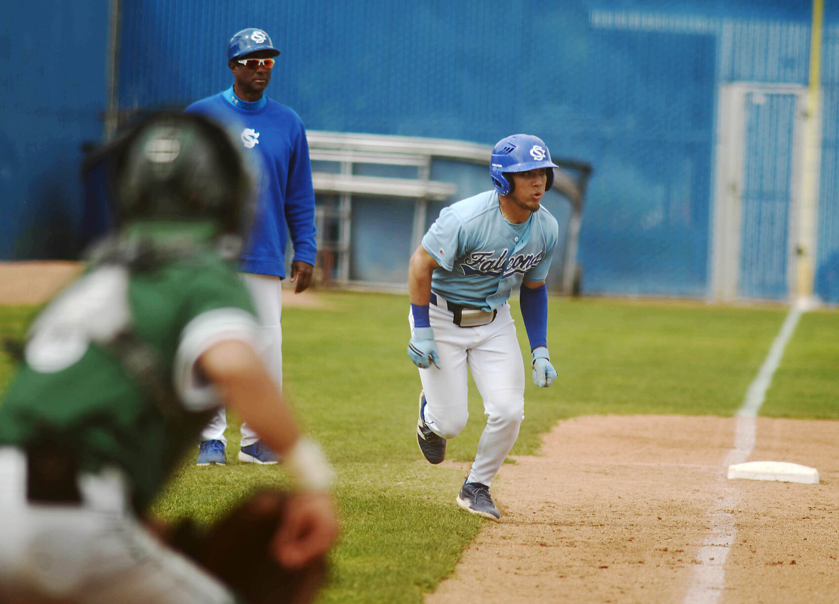 Solano baseball outlasts Laney for 16-15 win to sweep series, remain in ...