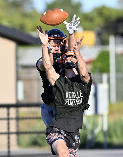 Vacaville football features new faces but same championship goals ...