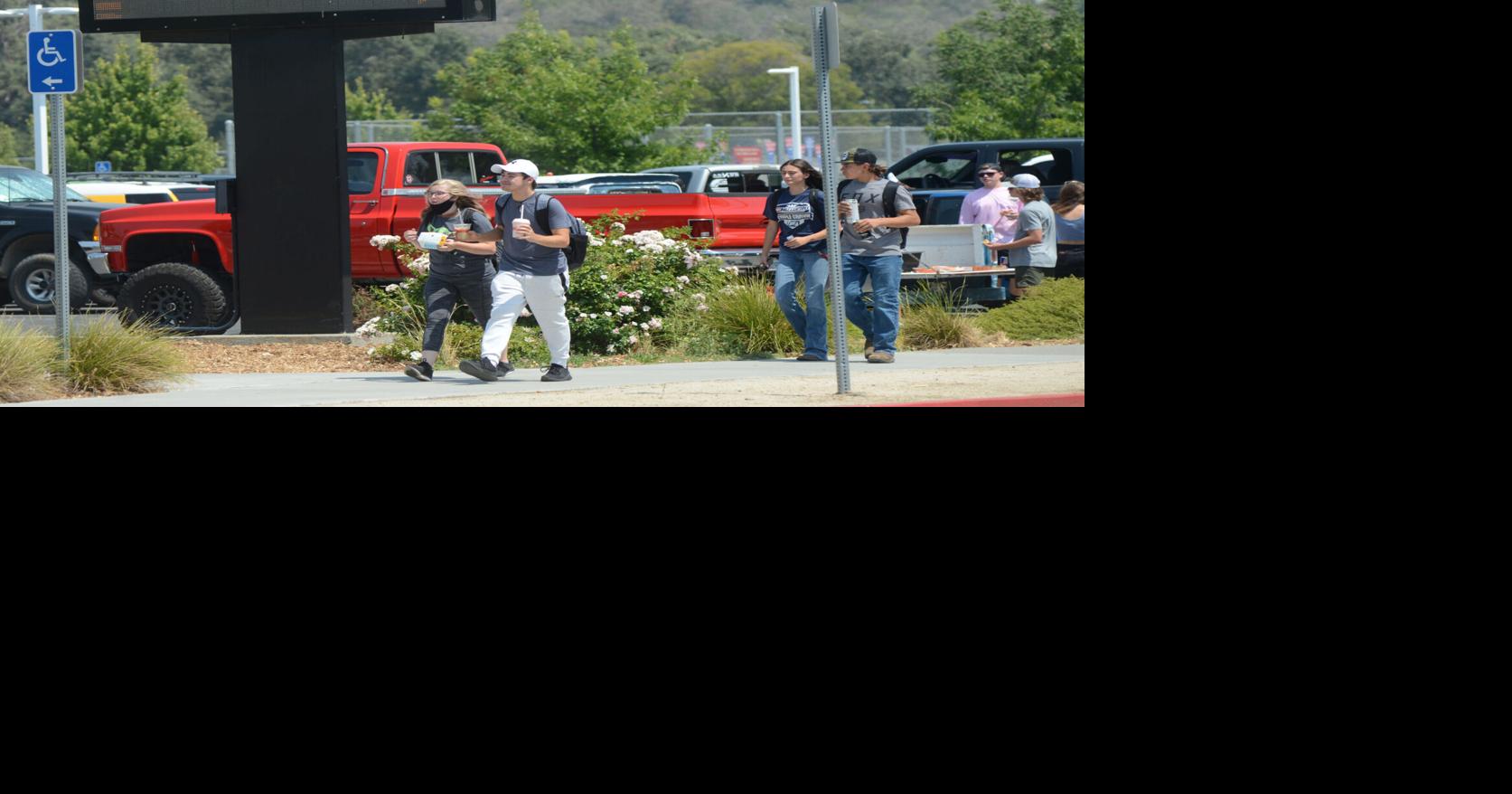 Vaca district tests open lunch policy for all high schoolers ...