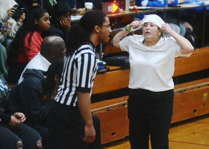 Lebon leads way as Lady Vikings sink Atwater, reach title game | High ...