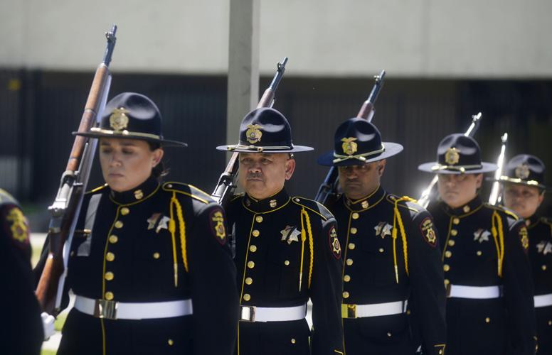 Memorial service honors the 20 fallen Solano officers | Fairfield ...