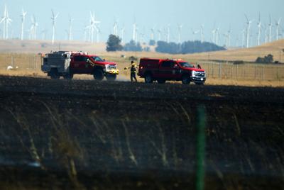 Vegetation fire in Suisun City threatens structures | | dailyrepublic.com