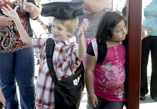 Vacaville first day of school | News | dailyrepublic.com