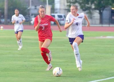 SFA kicks off soccer season with pair of ties | Sports | dailysentinel.com