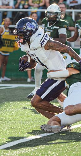 Lions score winning touchdown with two seconds left to beat 'Jacks ...