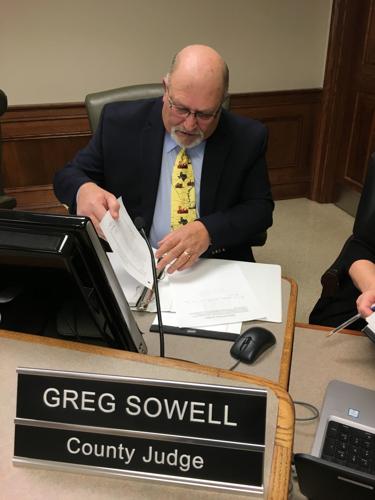 Sowell takes gavel as county judge | Local News | dailysentinel.com