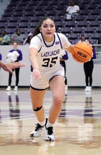 Ladyjacks pull out senior-day victory | Sports | dailysentinel.com