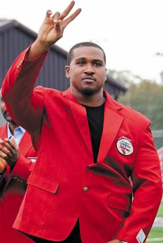 Ex-Dragon Forney honored by TVCC | Sports | dailysentinel.com