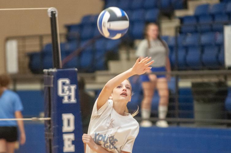 Smoak pleased with Central Heights volleyball camp | Sports ...