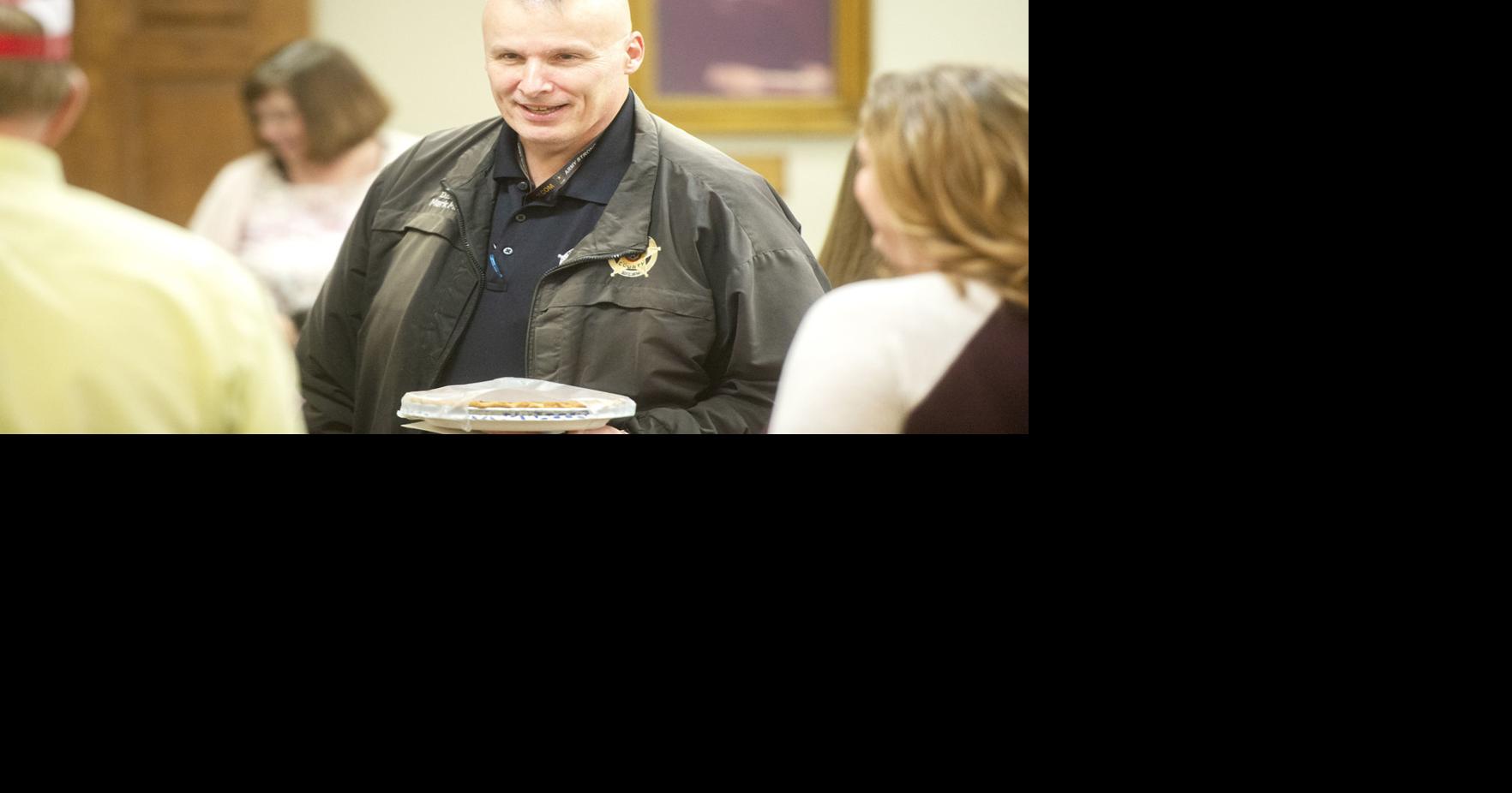‘As dependable as the sun:’ Longtime bailiff leaves Nac County | Local ...