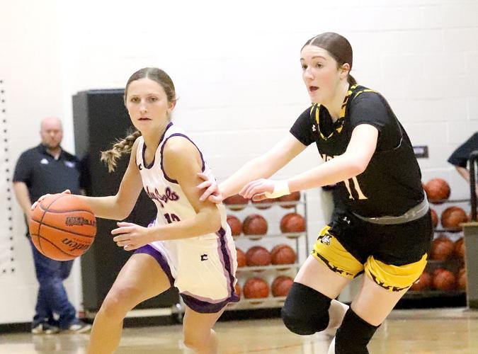 Strong shooting, bench leads No. 9 Chireno past Woden, 54-31 | Sports ...