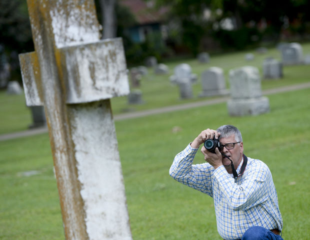 Man begins photo journey in Nac | Local News | dailysentinel.com