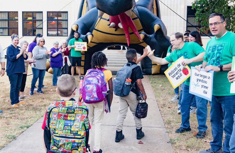 Back to school | Photo Gallery | dailysentinel.com