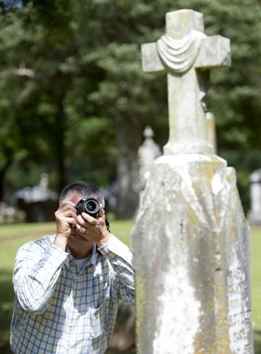 Man begins photo journey in Nac | Local News | dailysentinel.com