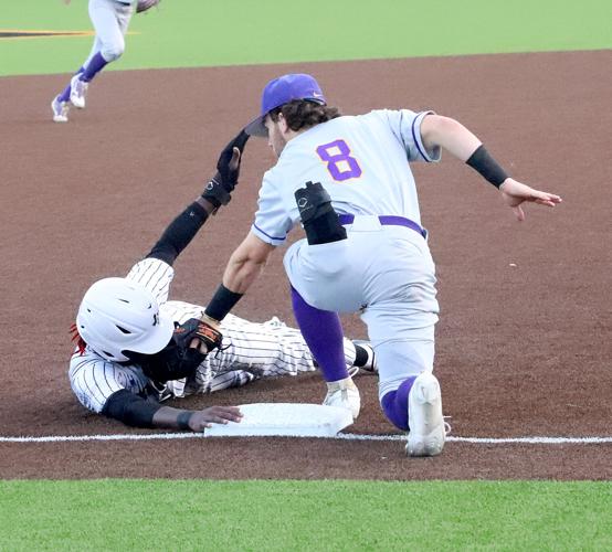 Pack evens season series with Nacogdoches, 2-1 | Sports | dailysentinel.com
